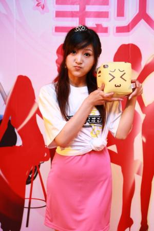 WCG《QQ飞车》宝贝亚军采访_网络游戏QQ飞车_新浪游戏_新浪网