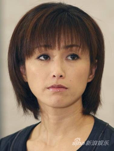 传酒井法子复出2亿拍色情片 昔日清纯照片 新浪女性 新浪网