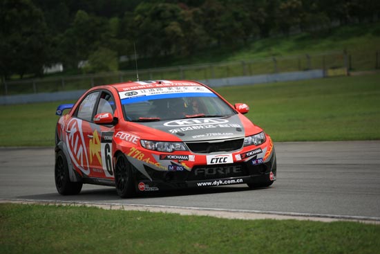 CTCC珠海站2000cc排位：长安福特车队曹宏炜杆位_赛车-中国赛车_NIKE新浪竞技风暴_新浪网