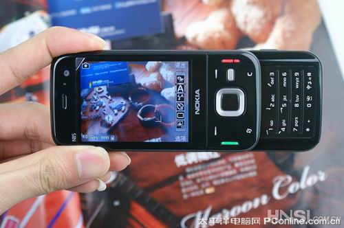 N86上市 诺基亚N85紧急迫降2550元_手机_科技时代_新浪网