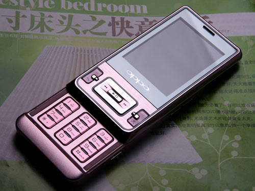 清新俊雅 OPPO A201首款滑盖精美图赏_手机_科技时代_新浪网