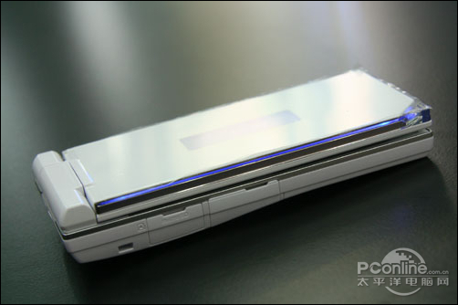 1200万像绝美旋屏 夏普SH-01B全国首发_手机_科技时代_新浪网