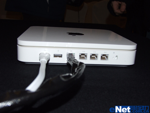 为你所有Mac无线备份 苹果发布Time Capsule_笔记本_科技时代_新浪网