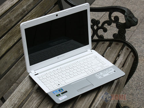 GT 540M够诱人 Gateway NV47仅3K7_笔记本_科技时代_新浪网