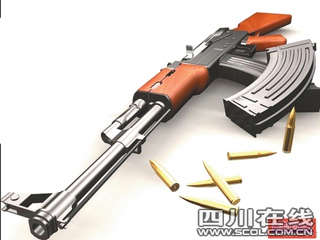 AK“枪王” 90岁 人老枪不老_新闻中心_新浪网